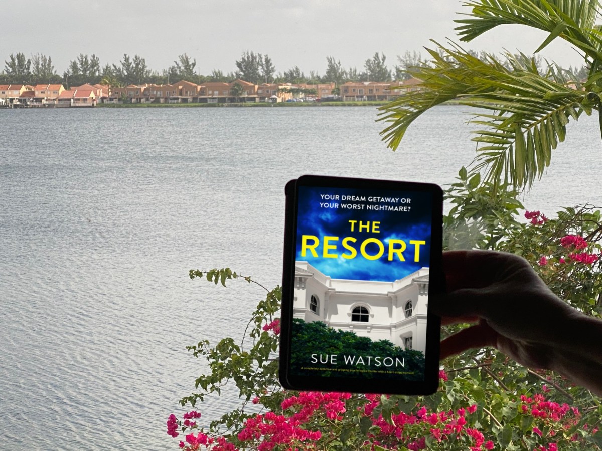 The Resort – Book Cravings